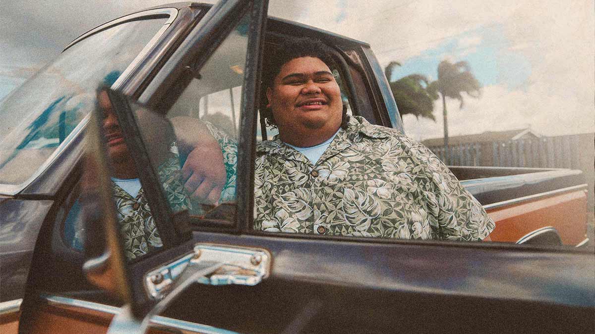 About Iam Tongi - Official Website